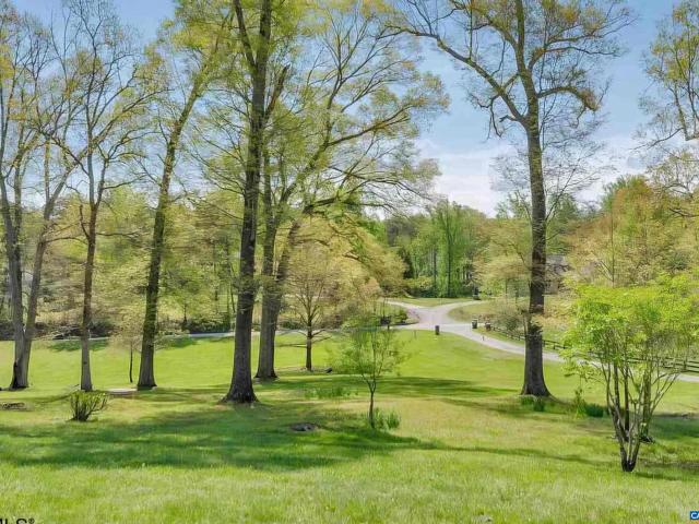 3505 Sarah Dr, Charlottesville, VA 22911 | MLS #675558