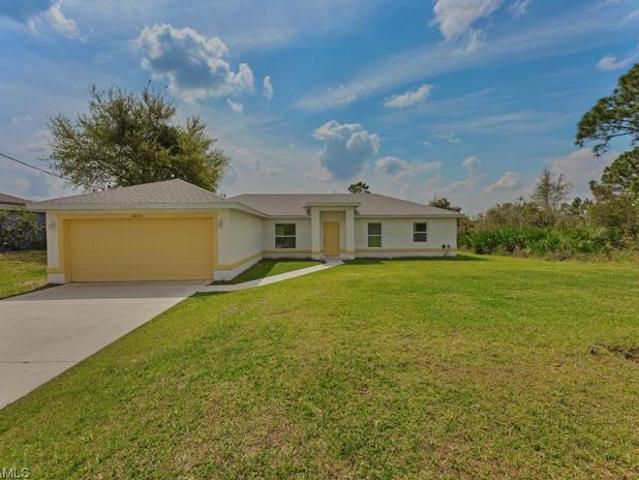 3005 59th St W, Lehigh Acres, FL 33971