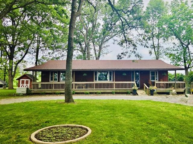 30069 Brandt Rd, Colon, MI 49040