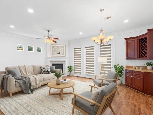 3006 Mcculloch Circle
