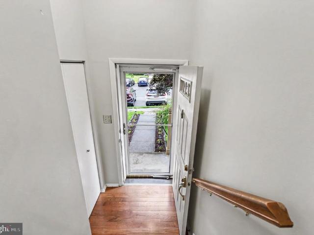 3006 N Branch Lane