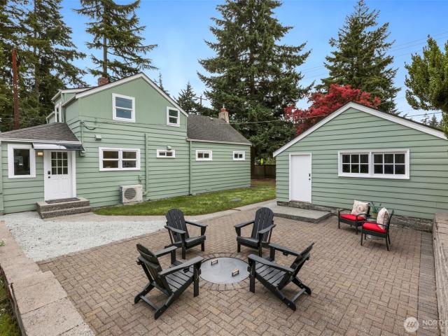 3006 NE 133rd Street