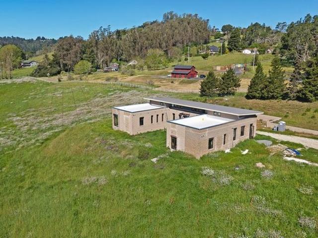 3006 Bloomfield Rd, Sebastopol, CA 95472