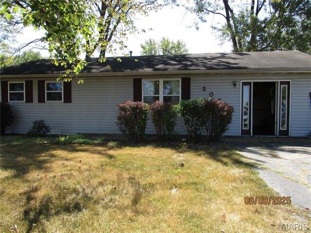 3006 Chestnut St, Cuba, MO 65453