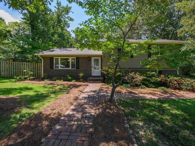 3006 Forest Dr, Fultondale, AL 35068