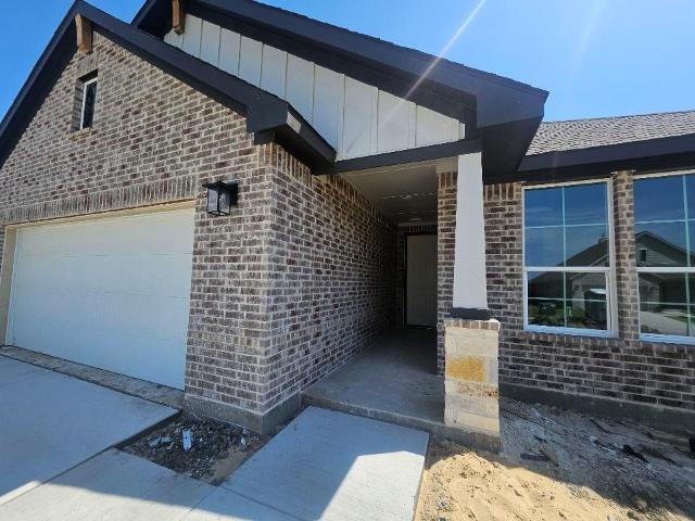 3006 Leopard Lane