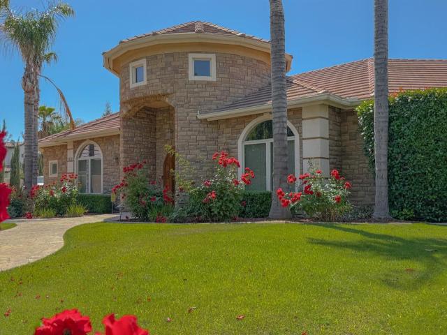 3006 Springbank Court