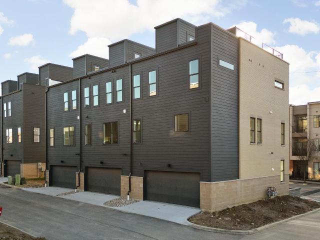 3006 Woodburn Avenue