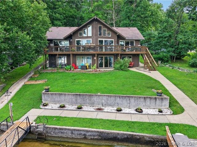 30072 Towering Oak Ln, Gravois Mills, MO 65037