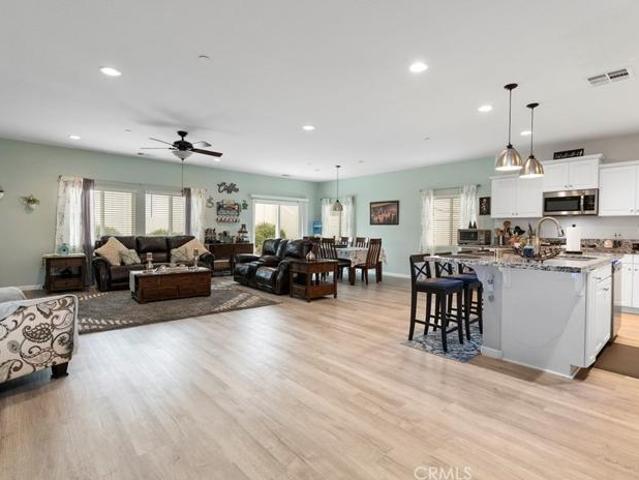 30078 Sierra Rdg Wy, Menifee, CA 92585