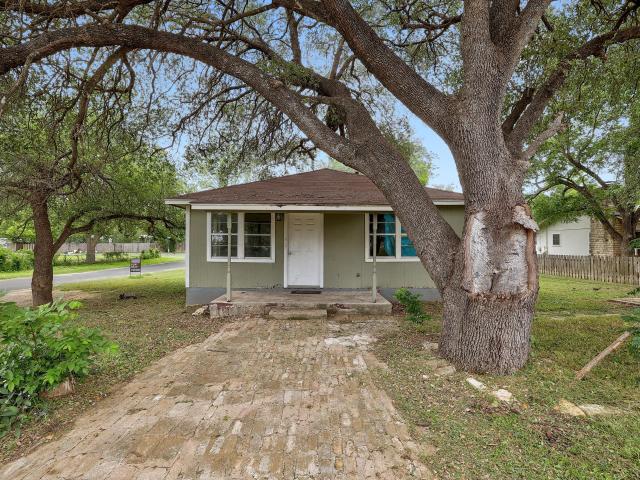 3007 Michoacan Dr