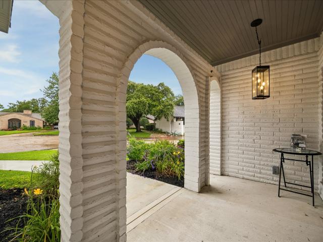 3007 Montford Court