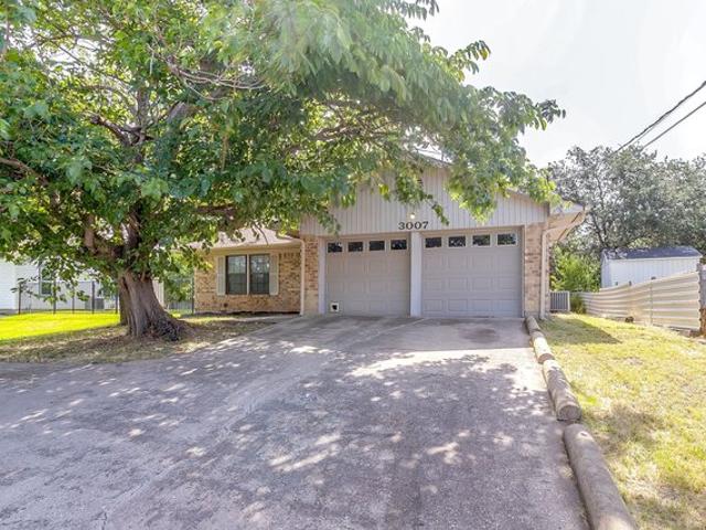 3007 Olive Pl, Fort Worth, TX 76116