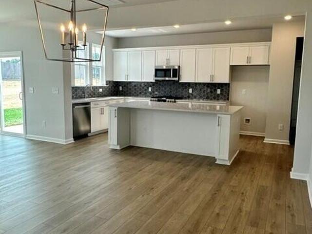 3007 Bayou Street