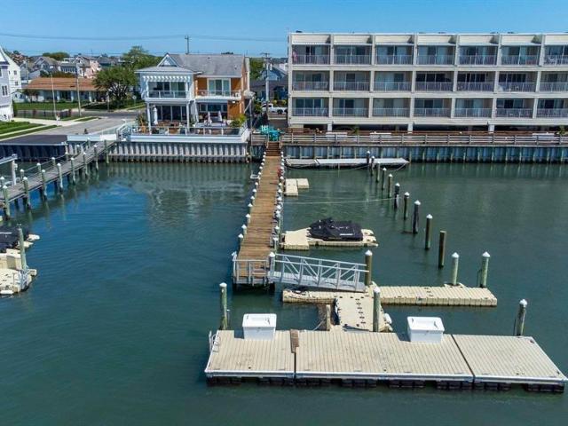 3007 Bayshore #4