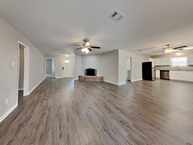 3007 Birch Creek Dr, Houston, TX 77339 | MLS #77008 | Compass