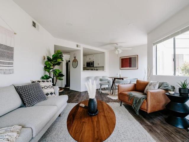 3007 Charwood Ct Spring Valley, CA 91978