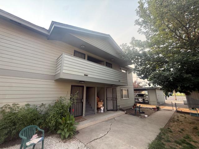 3007 E Central Ave