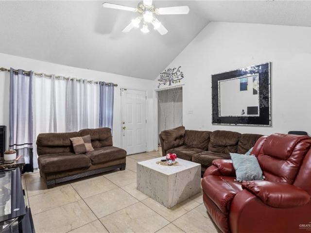 3007 Gold Avenue