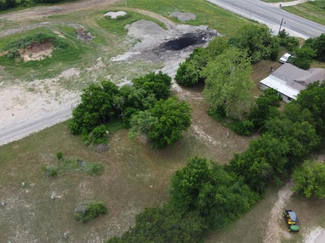 3007 Hwy 281 Highway