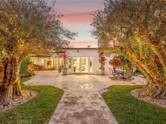 3007 Harbor View Dr, Corona del Mar, CA 92625 | MLS #OC26094