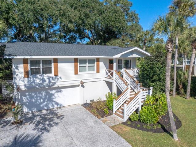3007 Hartnett Blvd, Isle of Palms, SC 29451