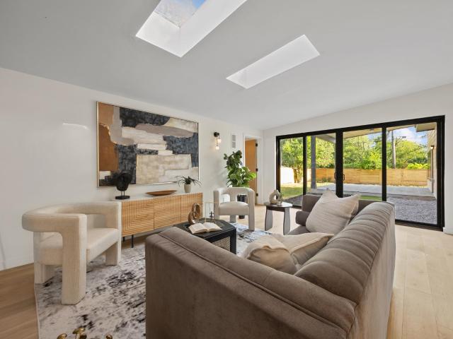 3007 Village Dr