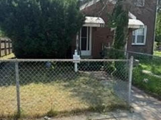 3007 W 10th St, Chester, PA 19013