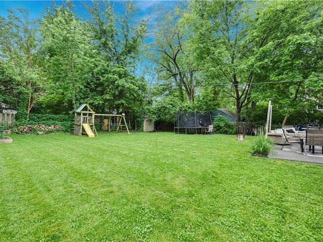 3007 W 49th Terrace