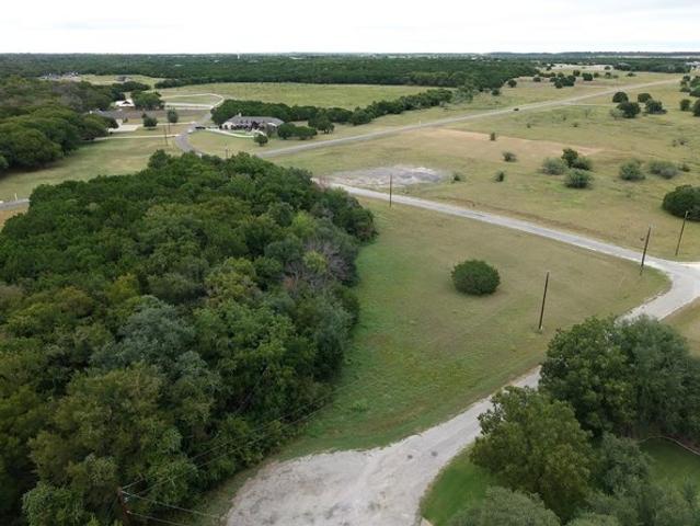 30087 Woodcrest Ct, Whitney, TX 76692