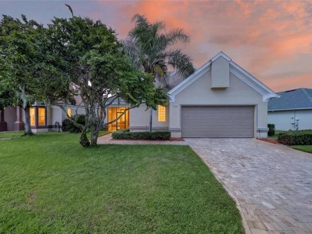 30089 Island Club Dr, Deer Island, FL 32778