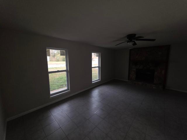 3008 Mistletoe Avenue