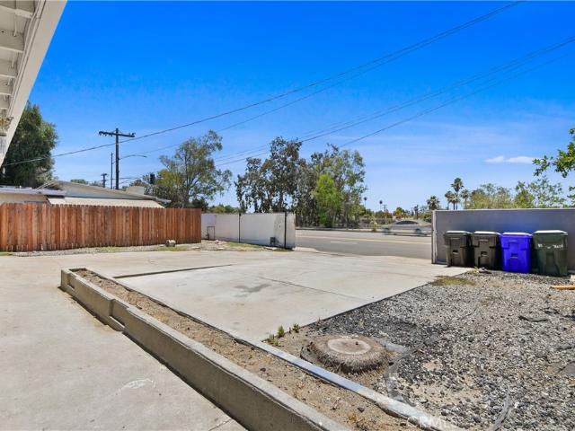 3008 N Arrowhead A