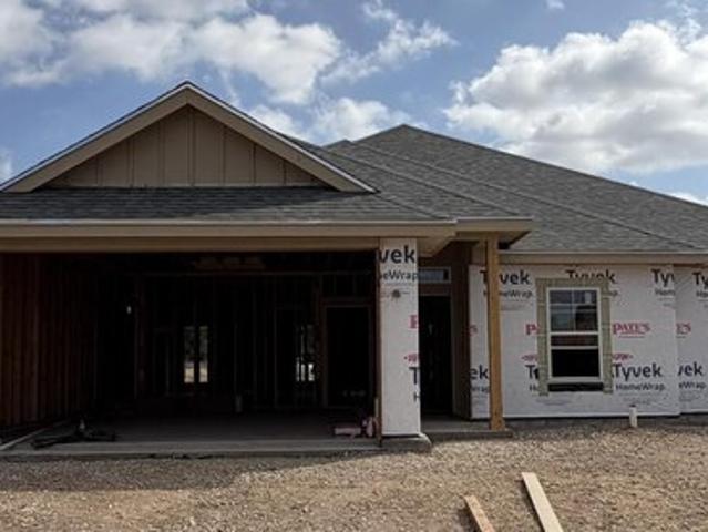 3008 Cedarhill Dr, San Angelo, TX 76904