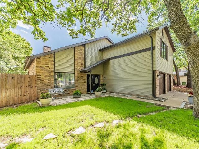 3008 Glenwood Ct, Bedford, TX 76021 | MLS #21226 | Compass