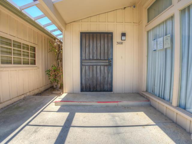 3008 Pomona Street