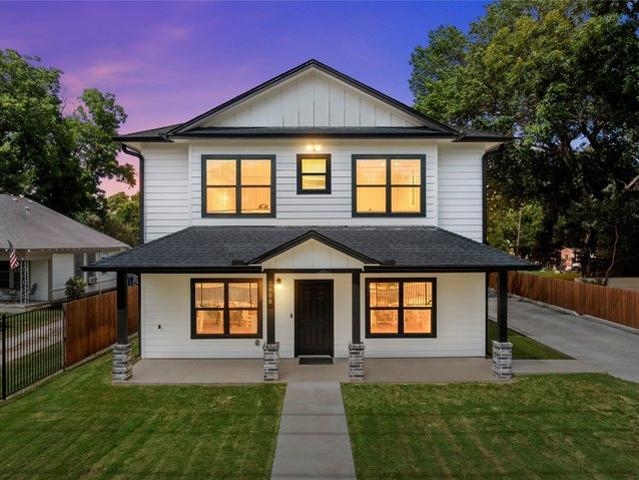 3008 S 3rd St, Waco, TX 76706
