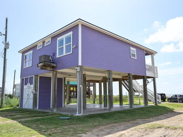 3008 Shady Lane