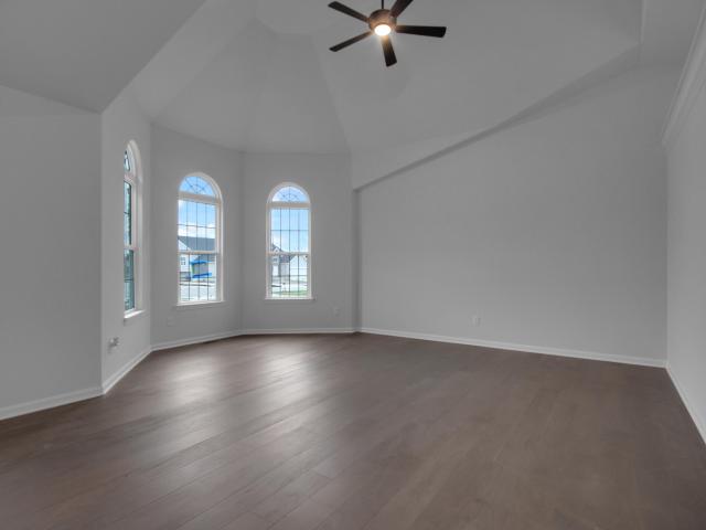 3008 W 82nd Place