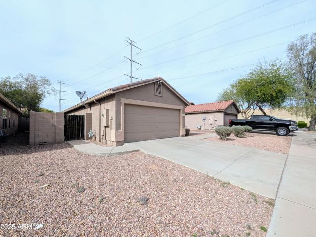 3008 w running deer trail