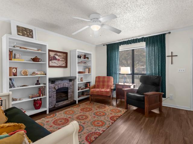 3008 Whisper Oaks Ln, Unit B, Georgetown, TX 78628 | MLS #4110 | Compass