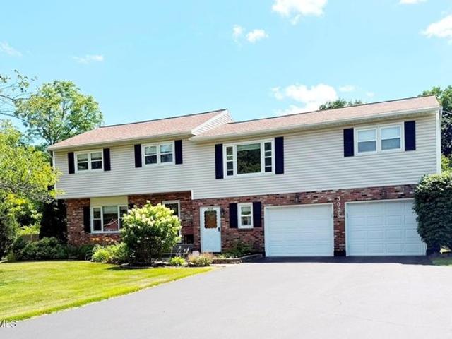 3008 3 Sunset Ln, Schenectady, NY 12303