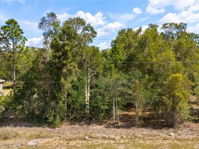 3008 44th St SW, Lehigh Acres, FL 33976