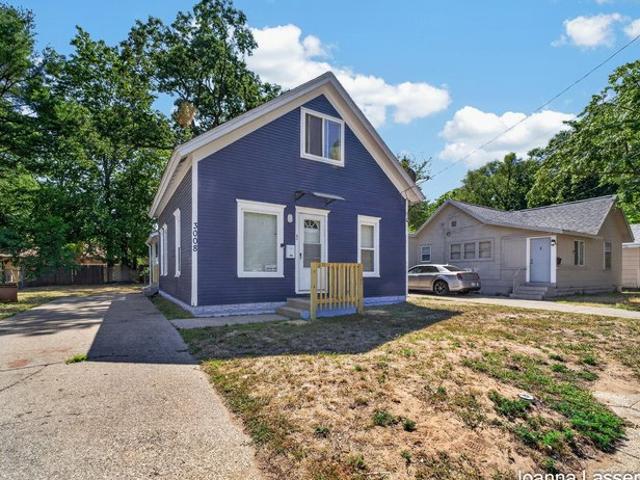 3008 6th St, Muskegon, MI 49444