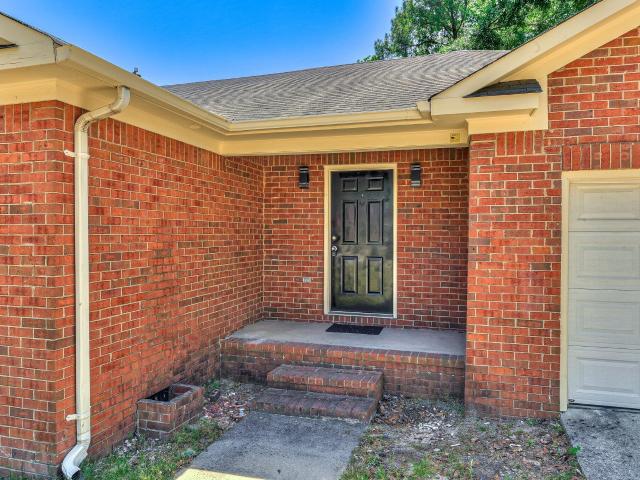 3009 Mabus Drive