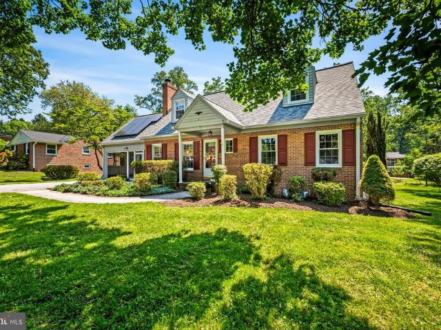 3009 Center Drive