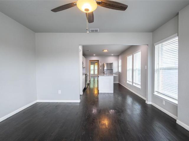 3009 Hemphill Street # 201