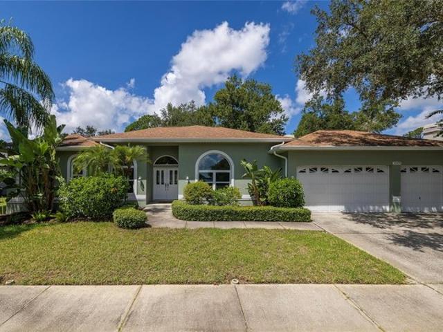 3009 Key Harbor Dr, Safety Harbor, FL 34695