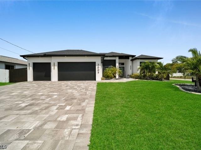 3009 SW 16th Pl, Cape Coral, FL 33914