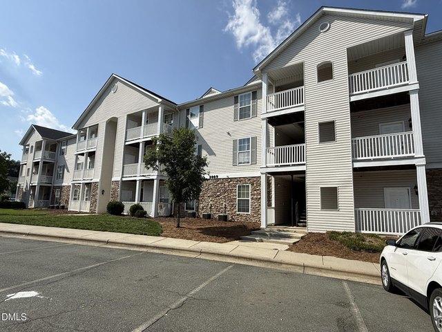 3009 Winston Dr Apt 96, Burlington, NC 27215